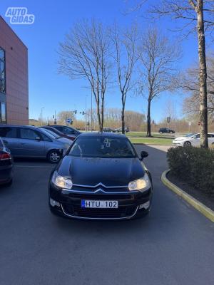 Black Citroen C5 2010 in Klaipeda, with an engine capacity of 1.60 L and mileage of 340 thousand km for 1650 €, photo 6 on AUTOMOTO.COM.LV