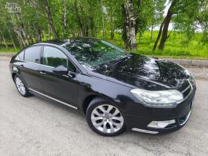 Black Citroen C5 2010 in Taurage, with an engine capacity of 2.00 L and mileage of 292 thousand km for 4250 €, photo 3 on AUTOMOTO.COM.LV