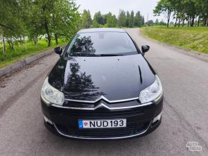 Black Citroen C5 2010 in Taurage, with an engine capacity of 2.00 L and mileage of 292 thousand km for 4250 €, photo 6 on AUTOMOTO.COM.LV