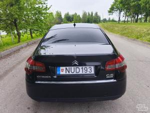 Black Citroen C5 2010 in Taurage, with an engine capacity of 2.00 L and mileage of 292 thousand km for 4250 €, photo 7 on AUTOMOTO.COM.LV