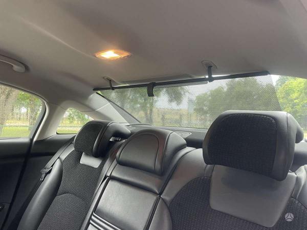 Black Citroen C5 2010 in Taurage, with an engine capacity of 2.00 L and mileage of 286 thousand km for 2500 €, photo 9 on AUTOMOTO.COM.LV