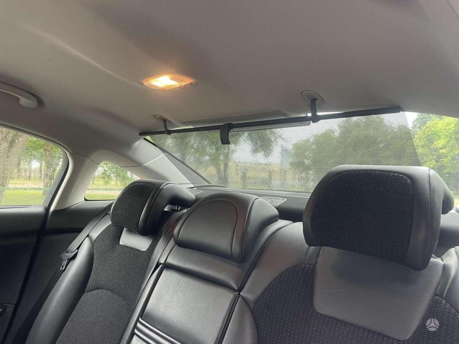 Melns Citroen C5 2010 Tauragė, ar dzinēja tilpumu 2.00 L un nobraukumu 286 tūkst. km par 2500 €, foto 10 vietnē AUTOMOTO.COM.LV