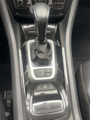 Melns Citroen C5 2010 Tauragė, ar dzinēja tilpumu 2.00 L un nobraukumu 286 tūkst. km par 2500 €, foto 13 vietnē AUTOMOTO.COM.LV
