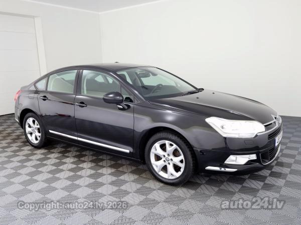 Black Citroen C5 2010 in Tallinn, with an engine capacity of 1.60 L and mileage of 159 thousand km for 1399 €, photo 1 on AUTOMOTO.COM.LV
