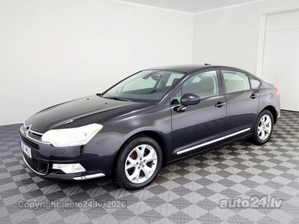 Black Citroen C5 2010 in Tallinn, with an engine capacity of 1.60 L and mileage of 159 thousand km for 1399 €, photo 2 on AUTOMOTO.COM.LV
