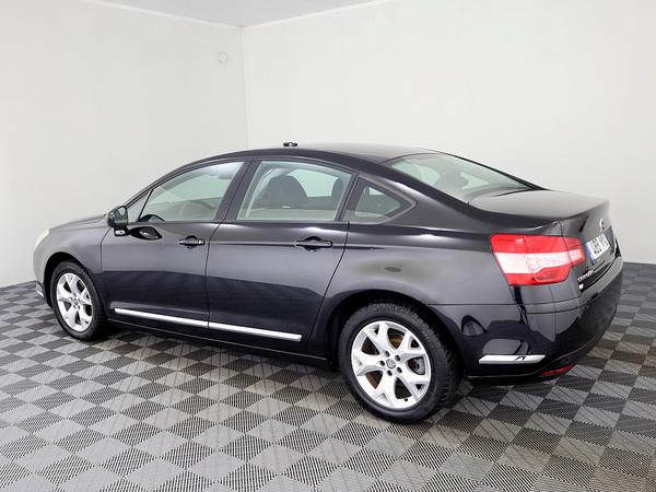 Melns Citroen C5 2010 Tallina, ar dzinēja tilpumu 1.60 L un nobraukumu 159 tūkst. km par 1399 €, foto 4 vietnē AUTOMOTO.COM.LV