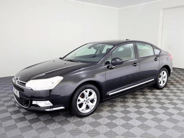 Melns Citroen C5 2010 Tallina, ar dzinēja tilpumu 1.60 L un nobraukumu 159 tūkst. km par 1399 €, foto 10 vietnē AUTOMOTO.COM.LV