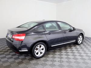 Black Citroen C5 2010 in Tallinn, with an engine capacity of 1.60 L and mileage of 159 thousand km for 1399 €, photo 12 on AUTOMOTO.COM.LV