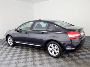 Black Citroen C5 2010 in Tallinn, with an engine capacity of 1.60 L and mileage of 159 thousand km for 1399 €, photo 13 on AUTOMOTO.COM.LV