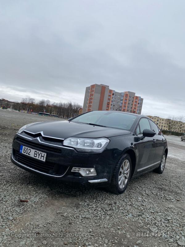 Melns Citroen C5 2011 Tallina, ar dzinēja tilpumu 1.60 L un nobraukumu 0 tūkst. km par 1700 €, foto 7 vietnē AUTOMOTO.COM.LV