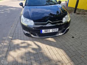 Black Citroen C5 2011 in Taurage, with an engine capacity of 2.00 L and mileage of 422 thousand km for 1750 €, photo 4 on AUTOMOTO.COM.LV