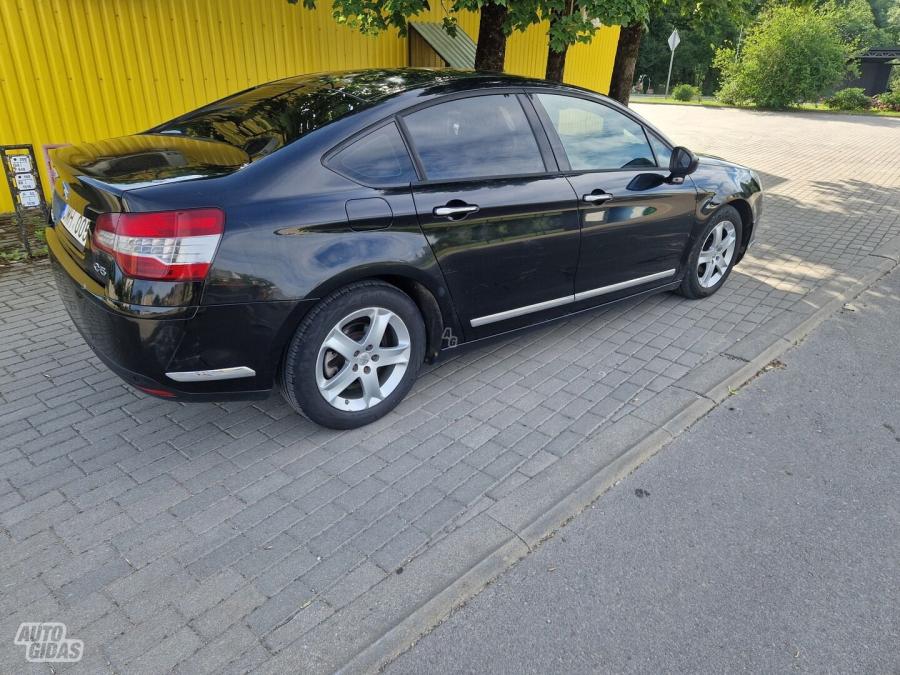 Black Citroen C5 2011 in Taurage, with an engine capacity of 2.00 L and mileage of 422 thousand km for 1750 €, photo 6 on AUTOMOTO.COM.LV