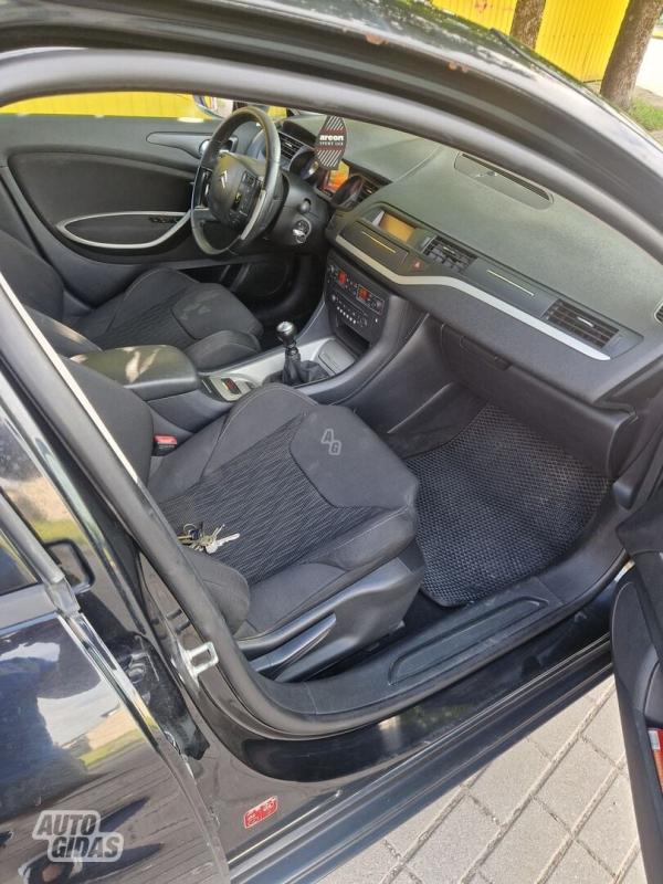 Melns Citroen C5 2011 Tauragė, ar dzinēja tilpumu 2.00 L un nobraukumu 422 tūkst. km par 1750 €, foto 6 vietnē AUTOMOTO.COM.LV