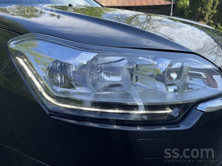 Melns Citroen C5 2012 Rīga, ar dzinēja tilpumu 1.60 L un nobraukumu 290 tūkst. km par 4200 €, foto 11 vietnē AUTOMOTO.COM.LV