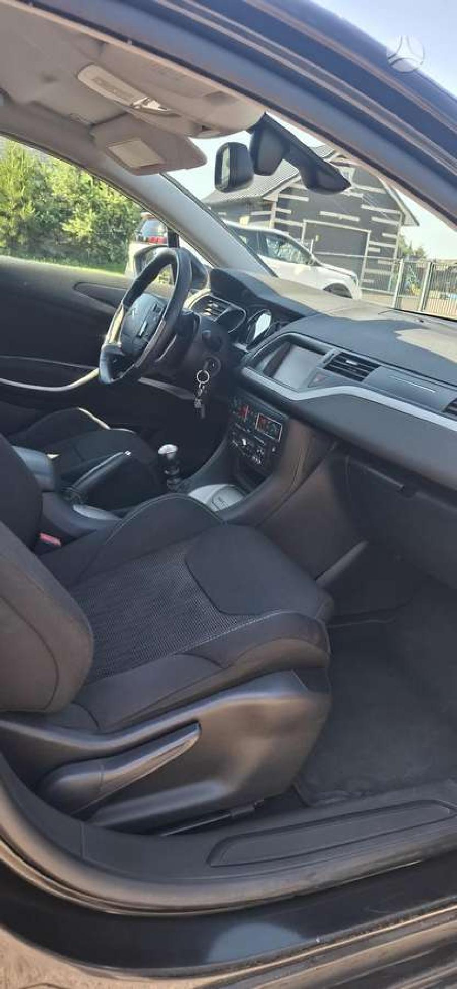 Melns Citroen C5 2012 Tauragė, ar dzinēja tilpumu 2.00 L un nobraukumu 232 tūkst. km par 3499 €, foto 7 vietnē AUTOMOTO.COM.LV
