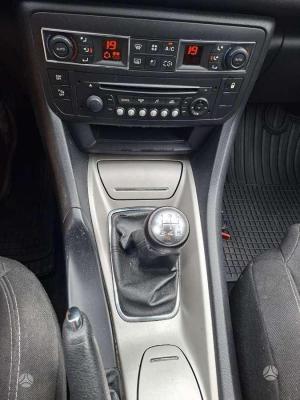 Melns Citroen C5 2013 Ukmergė, ar dzinēja tilpumu 1.60 L un nobraukumu 274 tūkst. km par 2650 €, foto 9 vietnē AUTOMOTO.COM.LV