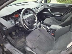 Melns Citroen C5 2013 Ukmergė, ar dzinēja tilpumu 1.60 L un nobraukumu 274 tūkst. km par 2650 €, foto 11 vietnē AUTOMOTO.COM.LV