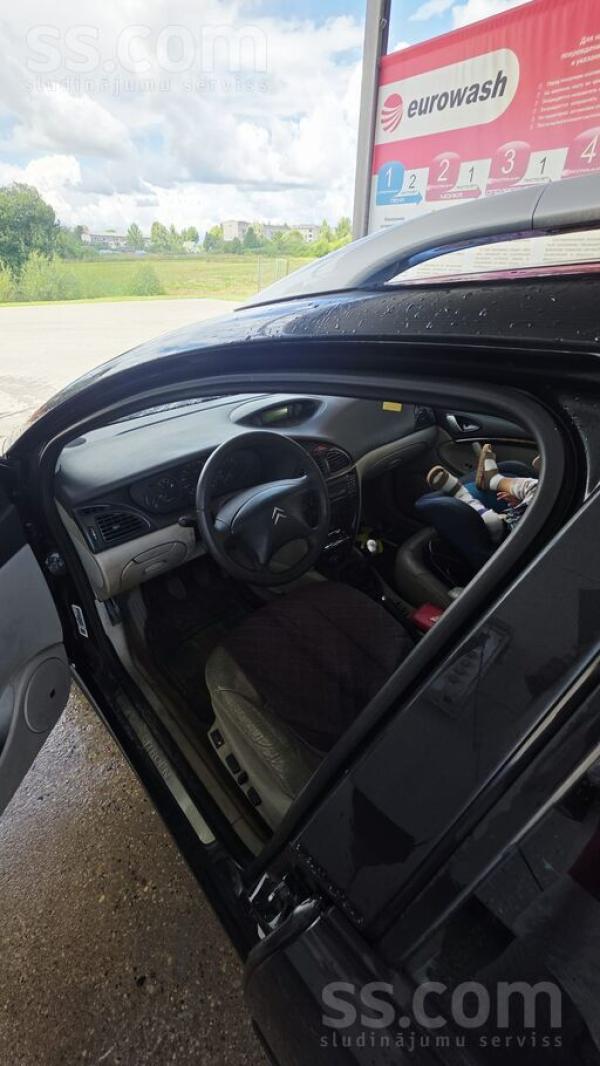 Melns Citroen C5 2003 Balvi, ar dzinēja tilpumu 2.20 L un nobraukumu 284 tūkst. km par 1500 €, foto 1 vietnē AUTOMOTO.COM.LV