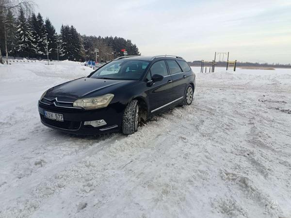Black Citroen C5 2008 in Klaipeda, with an engine capacity of 2.00 L and mileage of 354 thousand km for 2550 €, photo 2 on AUTOMOTO.COM.LV