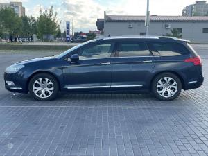 Melns Citroen C5 2008 Kauņa, ar dzinēja tilpumu 2.00 L un nobraukumu 291 tūkst. km par 1300 €, foto 9 vietnē AUTOMOTO.COM.LV