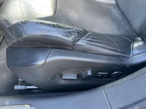 Melns Citroen C5 2008 Kauņa, ar dzinēja tilpumu 2.00 L un nobraukumu 291 tūkst. km par 1300 €, foto 16 vietnē AUTOMOTO.COM.LV