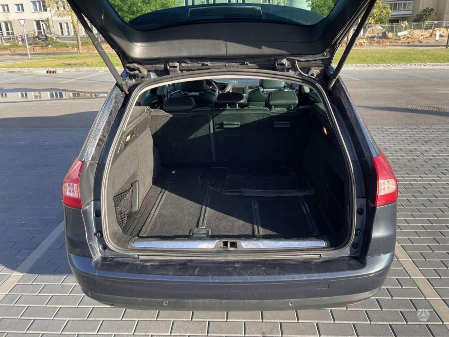 Melns Citroen C5 2008 Kauņa, ar dzinēja tilpumu 2.00 L un nobraukumu 291 tūkst. km par 1300 €, foto 23 vietnē AUTOMOTO.COM.LV