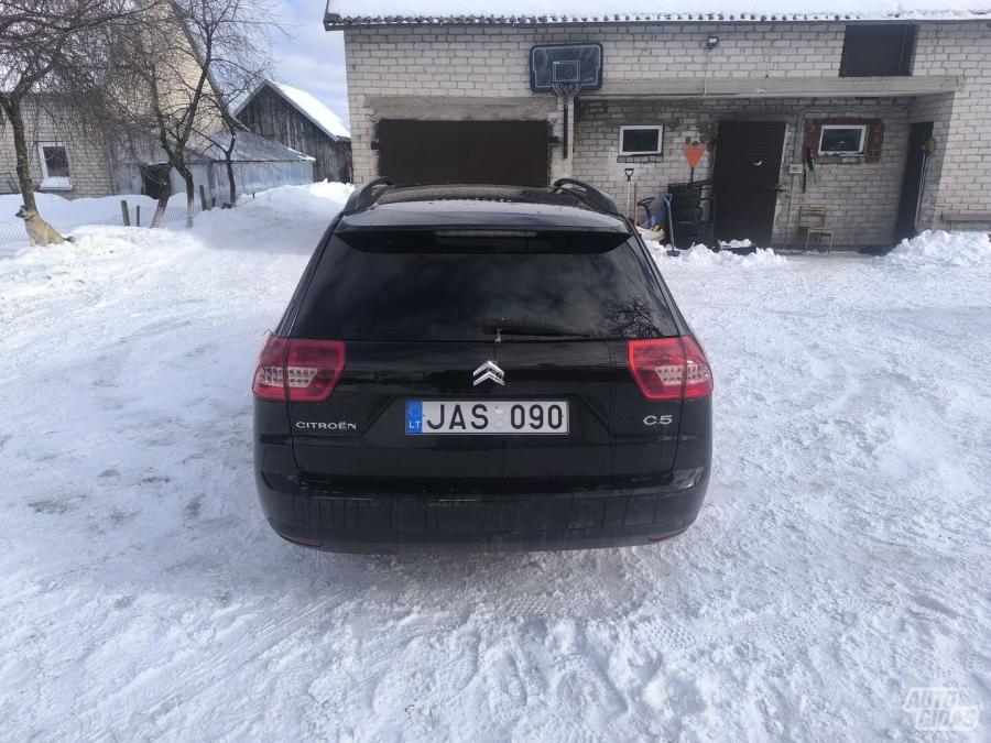 Melns Citroen C5 2009 Šilutė, ar dzinēja tilpumu 1.60 L un nobraukumu 317 tūkst. km par 2200 €, foto 6 vietnē AUTOMOTO.COM.LV