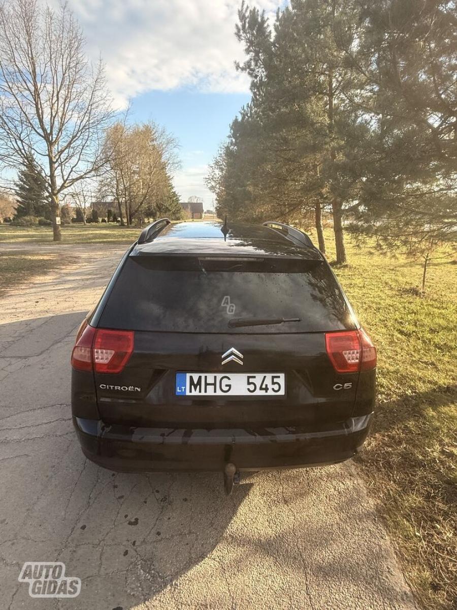 Black Citroen C5 2009 in Panevezys, with an engine capacity of 2.00 L and mileage of 353 thousand km for 1700 €, photo 7 on AUTOMOTO.COM.LV