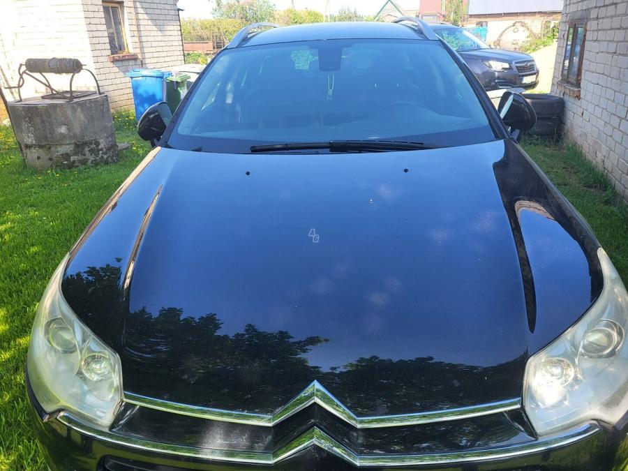 Melns Citroen C5 2009 Vilkaviškis, ar dzinēja tilpumu 2.20 L un nobraukumu 402 tūkst. km par 1000 €, foto 1 vietnē AUTOMOTO.COM.LV