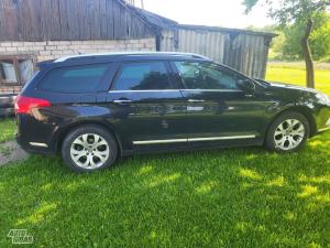 Melns Citroen C5 2009 Vilkaviškis, ar dzinēja tilpumu 2.20 L un nobraukumu 402 tūkst. km par 1000 €, foto 3 vietnē AUTOMOTO.COM.LV