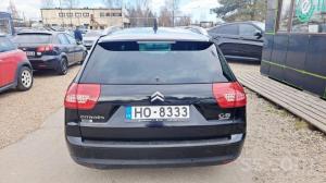 Black Citroen C5 2009 in Riga, with an engine capacity of 2.70 L and mileage of 385 thousand km for 2500 €, photo 17 on AUTOMOTO.COM.LV