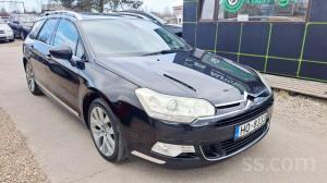 Black Citroen C5 2009 in Riga, with an engine capacity of 2.70 L and mileage of 385 thousand km for 2500 €, photo 20 on AUTOMOTO.COM.LV