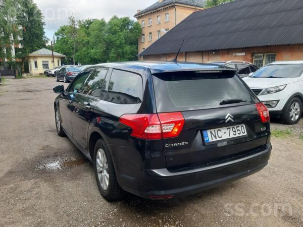 Черный Ситроен С5 2009 в Даугавпилс, объемом двигателя 1.60 л и пробегом 0 тыс. км за 2750 €, фото 8 на AUTOMOTO.COM.LV