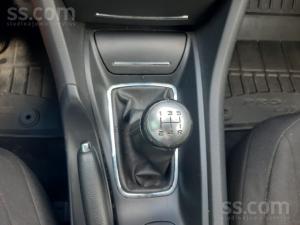 Melns Citroen C5 2009 Daugavpils, ar dzinēja tilpumu 1.60 L un nobraukumu 0 tūkst. km par 2750 €, foto 19 vietnē AUTOMOTO.COM.LV
