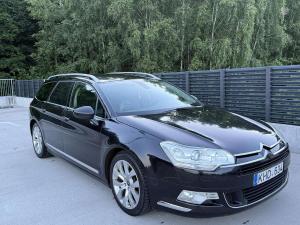Black Citroen C5 2009 in Vilnius, with an engine capacity of 2.72 L and mileage of 354 thousand km for 2400 €, photo 3 on AUTOMOTO.COM.LV