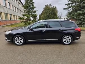 Черный Ситроен С5 2009 в Екабпилс, объемом двигателя 2.20 л и пробегом 254 тыс. км за 3000 €, фото 9 на AUTOMOTO.COM.LV