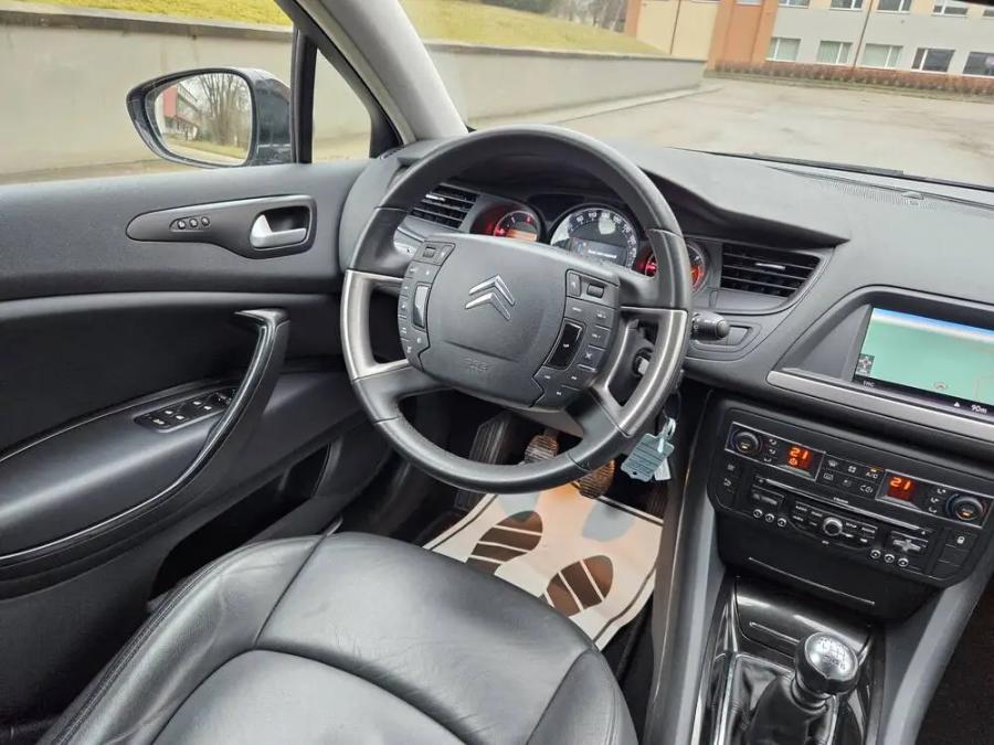 Черный Ситроен С5 2009 в Екабпилс, объемом двигателя 2.20 л и пробегом 254 тыс. км за 3000 €, фото 20 на AUTOMOTO.COM.LV