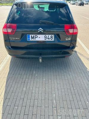 Melns Citroen C5 2009 Rēzekne, ar dzinēja tilpumu 2.00 L un nobraukumu 261 tūkst. km par 2450 €, foto 5 vietnē AUTOMOTO.COM.LV