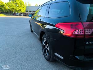 Black Citroen C5 2010 in Kaunas, with an engine capacity of 2.00 L and mileage of 382 thousand km for 2000 €, photo 6 on AUTOMOTO.COM.LV