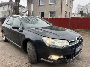 Melns Citroen C5 2010 Rīga, ar dzinēja tilpumu 3.00 L un nobraukumu 263 tūkst. km par 4390 €, foto 10 vietnē AUTOMOTO.COM.LV