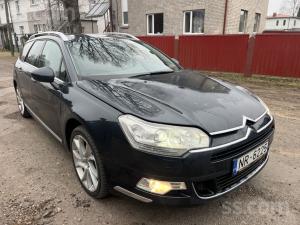 Melns Citroen C5 2010 Rīga, ar dzinēja tilpumu 3.00 L un nobraukumu 263 tūkst. km par 4390 €, foto 11 vietnē AUTOMOTO.COM.LV