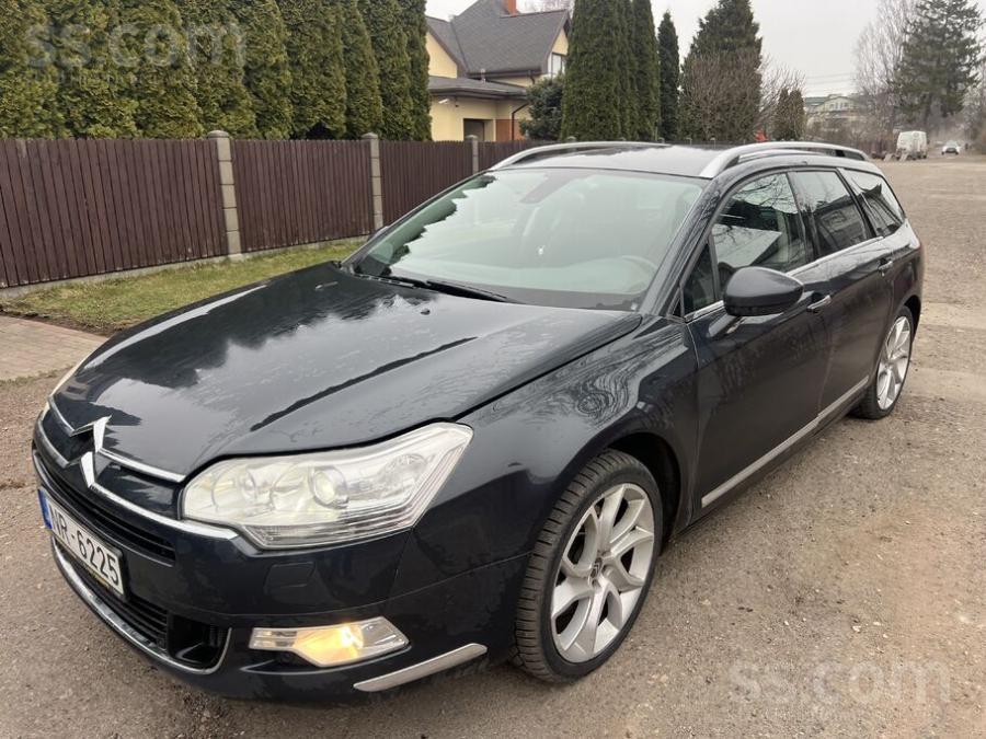 Melns Citroen C5 2010 Rīga, ar dzinēja tilpumu 3.00 L un nobraukumu 263 tūkst. km par 4390 €, foto 13 vietnē AUTOMOTO.COM.LV