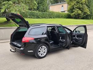 Black Citroen C5 2010 in Jekabpils, with an engine capacity of 1.60 L and mileage of 327 thousand km for 2590 €, photo 25 on AUTOMOTO.COM.LV