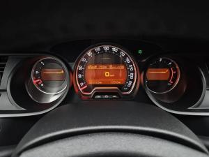 Black Citroen C5 2010 in Jekabpils, with an engine capacity of 1.60 L and mileage of 327 thousand km for 2590 €, photo 33 on AUTOMOTO.COM.LV