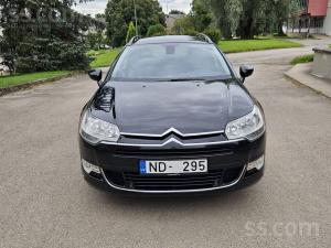 Melns Citroen C5 2010 Jēkabpils, ar dzinēja tilpumu 1.60 L un nobraukumu 327 tūkst. km par 2590 €, foto 4 vietnē AUTOMOTO.COM.LV