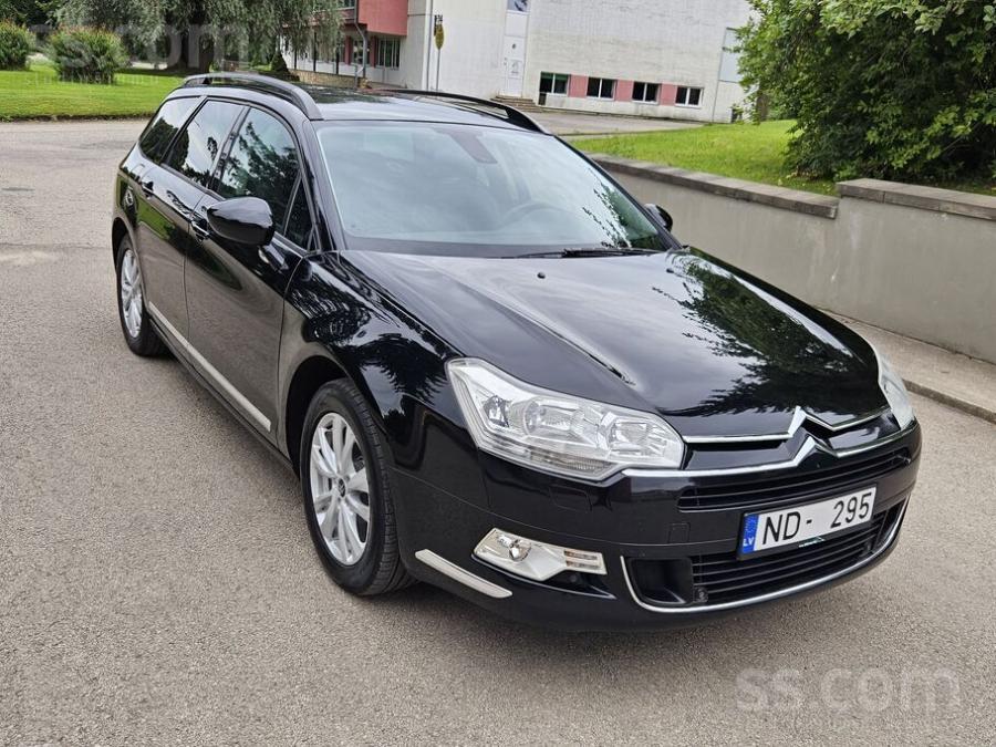 Melns Citroen C5 2010 Jēkabpils, ar dzinēja tilpumu 1.60 L un nobraukumu 327 tūkst. km par 2590 €, foto 5 vietnē AUTOMOTO.COM.LV