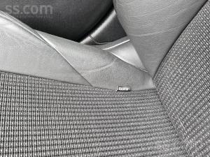 Melns Citroen C5 2010 Jēkabpils, ar dzinēja tilpumu 1.60 L un nobraukumu 327 tūkst. km par 2590 €, foto 31 vietnē AUTOMOTO.COM.LV