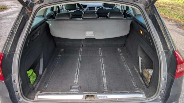 Melns Citroen C5 2010 Kauņa, ar dzinēja tilpumu 2.00 L un nobraukumu 226 tūkst. km par 2390 €, foto 6 vietnē AUTOMOTO.COM.LV