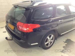 Black Citroen C5 2010 in Saku, with an engine capacity of 1.60 L and mileage of 279 thousand km for 2690 €, photo 10 on AUTOMOTO.COM.LV