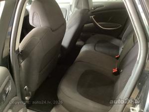 Black Citroen C5 2010 in Saku, with an engine capacity of 1.60 L and mileage of 279 thousand km for 2690 €, photo 20 on AUTOMOTO.COM.LV